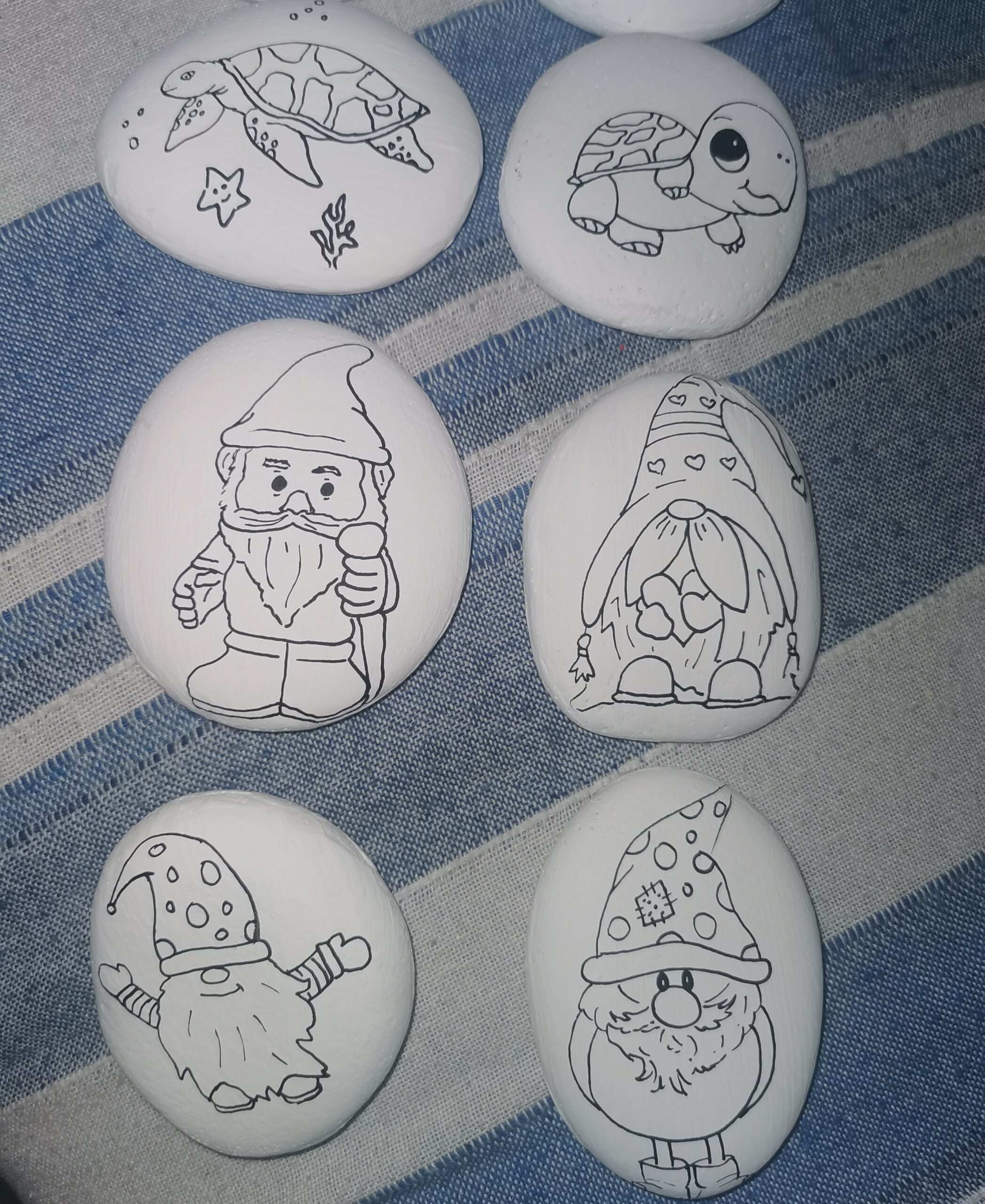 Pebble packs – Choose your own theme - HappeeStax